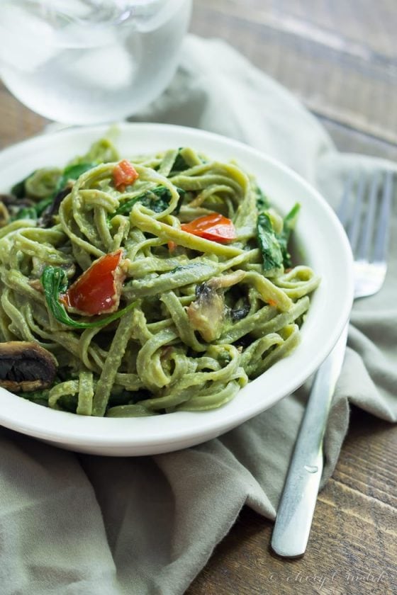 Avocado Alfredo Pasta [Dairy-Free] - 40 Aprons