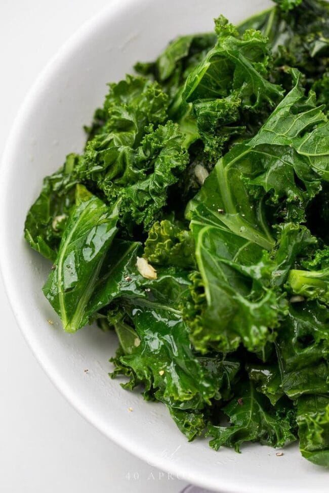 Sauteed Kale with Garlic - 40 Aprons